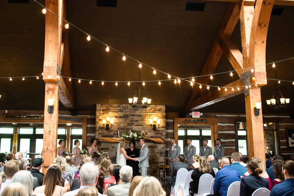 Kendel + Adam | Olde 41 Wedding in Green Bay, Wisconsin - Emily Megan ...