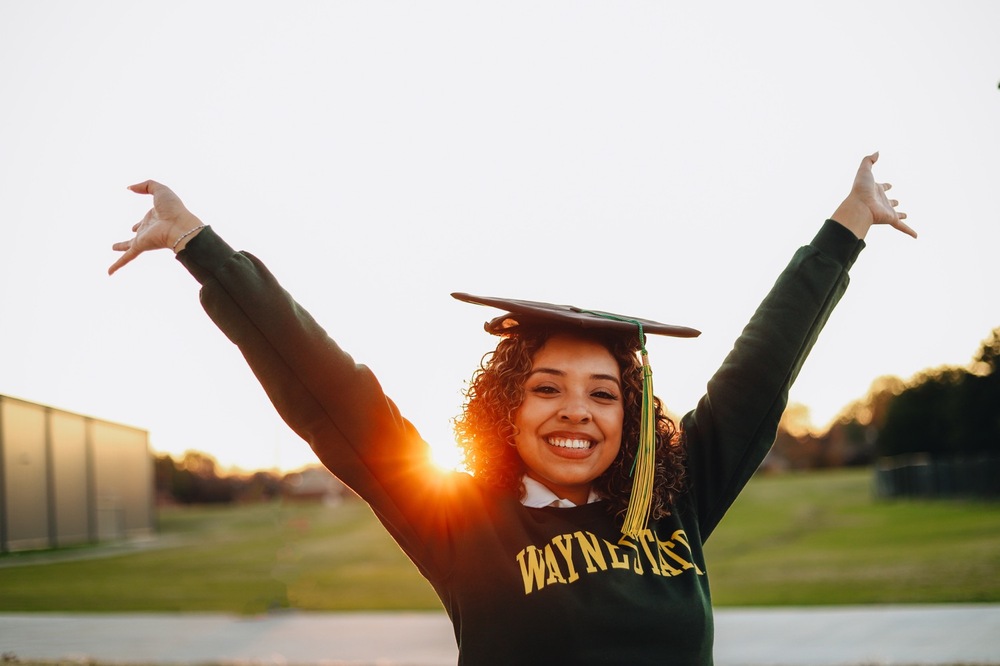 Leslie, A Wayne State University Grad Tale | chettaratphotography.com