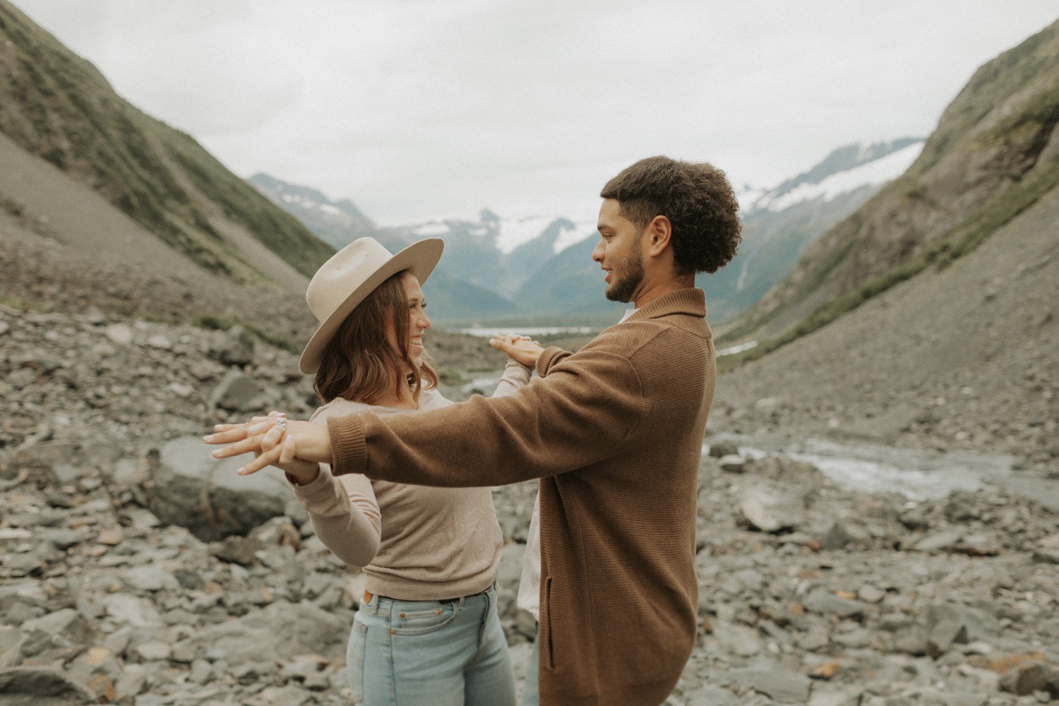 Wild Alaska Glacier Couple Session - brookenalani.com