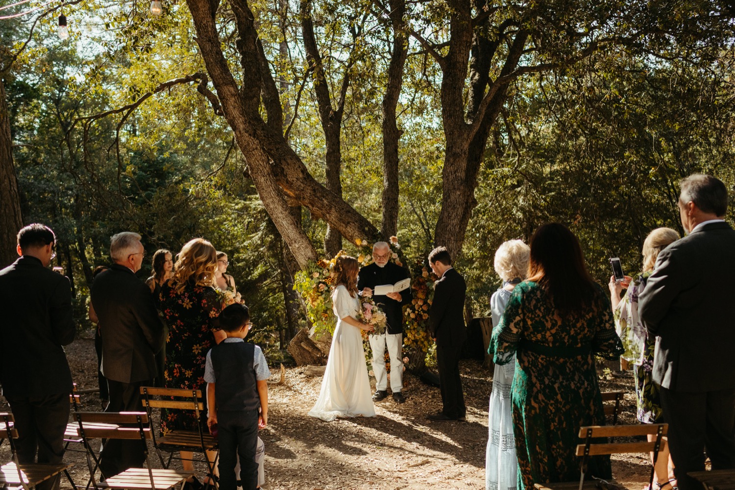 Intimate Cabin Wedding in Idyllwild – Carmelisse Photography