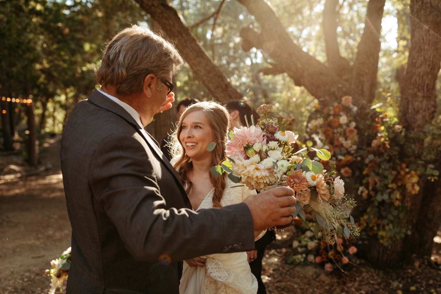 Intimate Cabin Wedding in Idyllwild – Carmelisse Photography