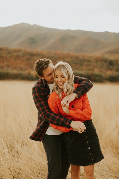Provo Canyon Couples Shoot | Raegan + Tyler | ashleymeaganphotography.com