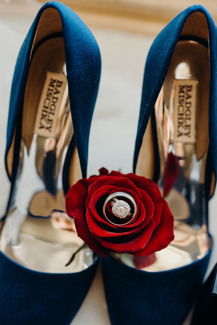 Small Intimate Wedding in Austin, Texas | Gabrielle & Kyle - Elisa ...