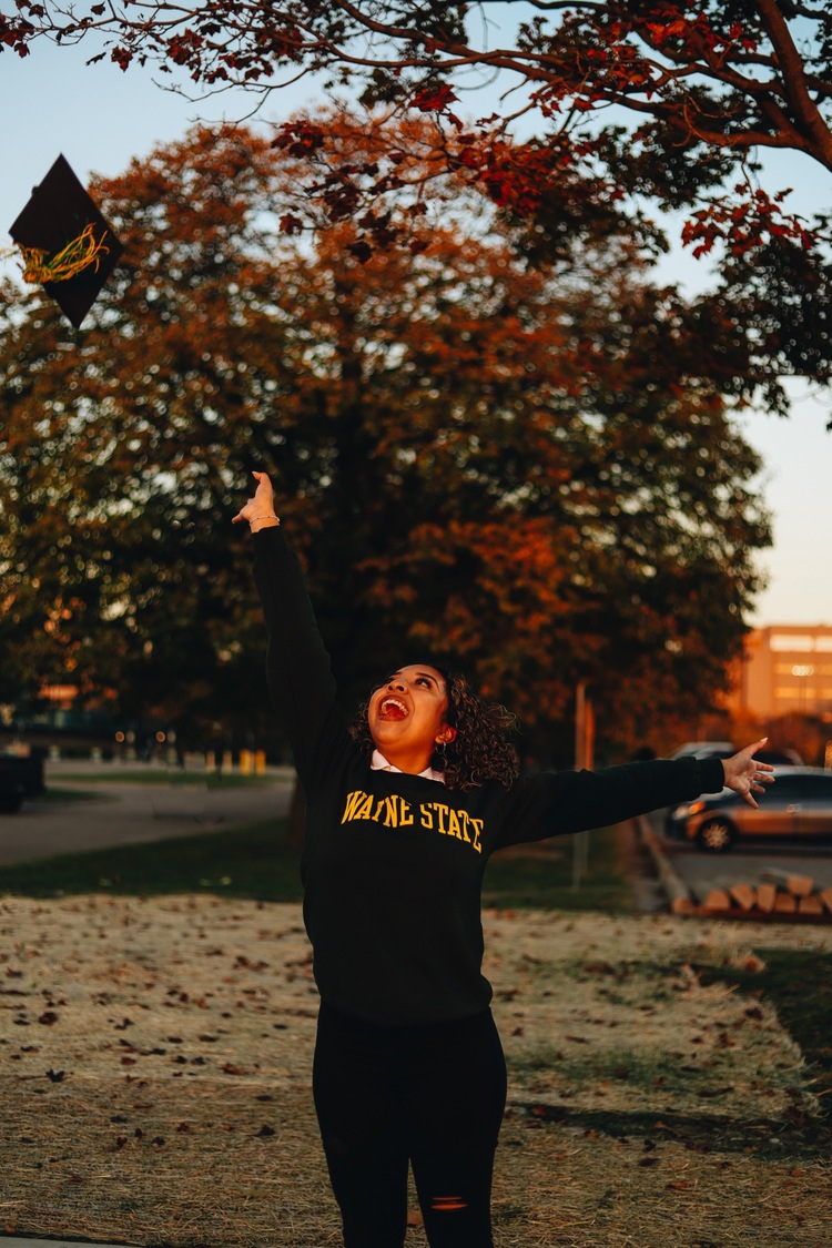 Leslie, A Wayne State University Grad Tale | chettaratphotography.com