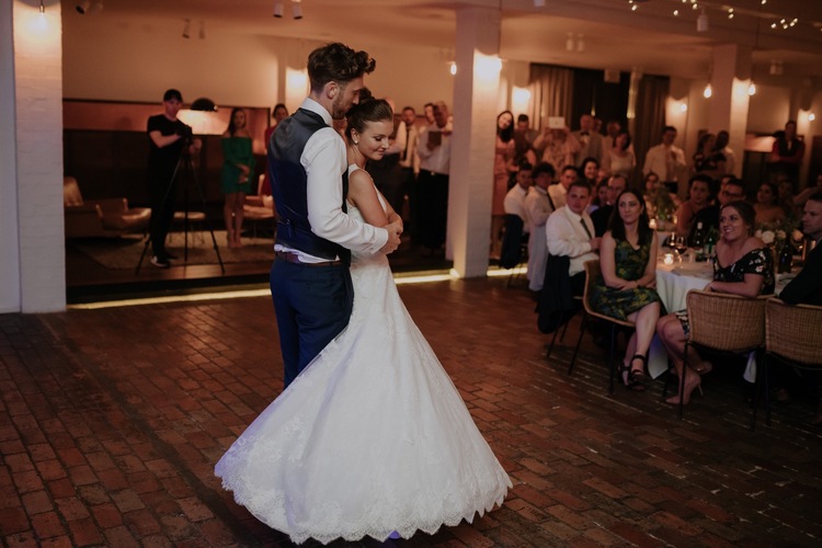 Mitchelton Wedding of Mary-Therese and Dominic | Rick Liston