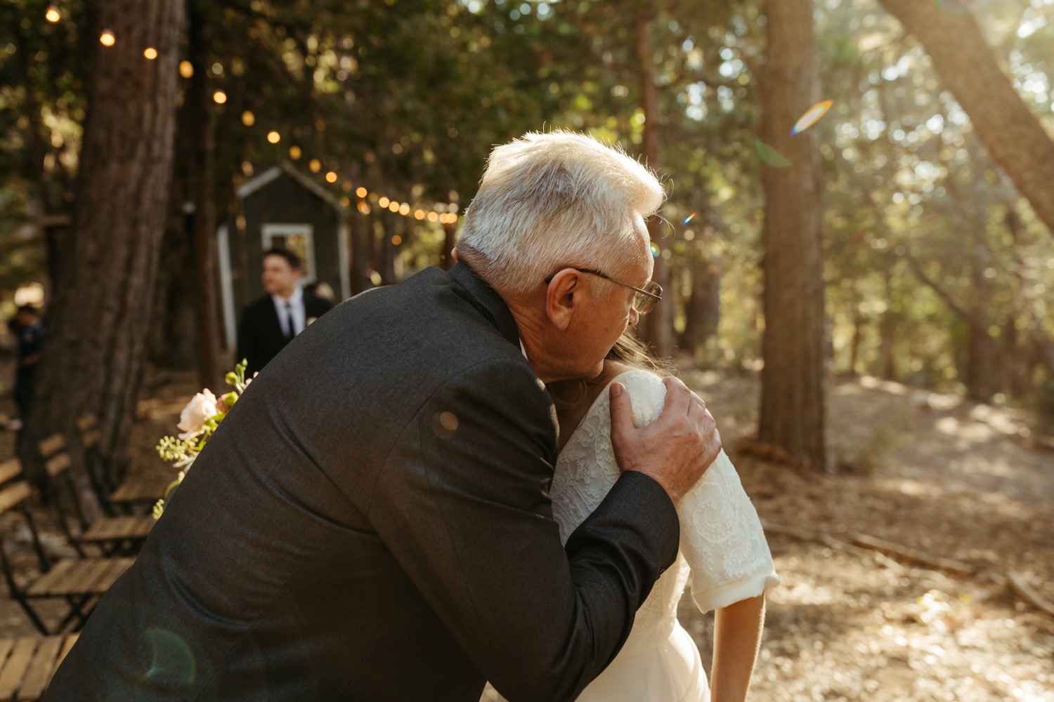 Intimate Cabin Wedding in Idyllwild – Carmelisse Photography