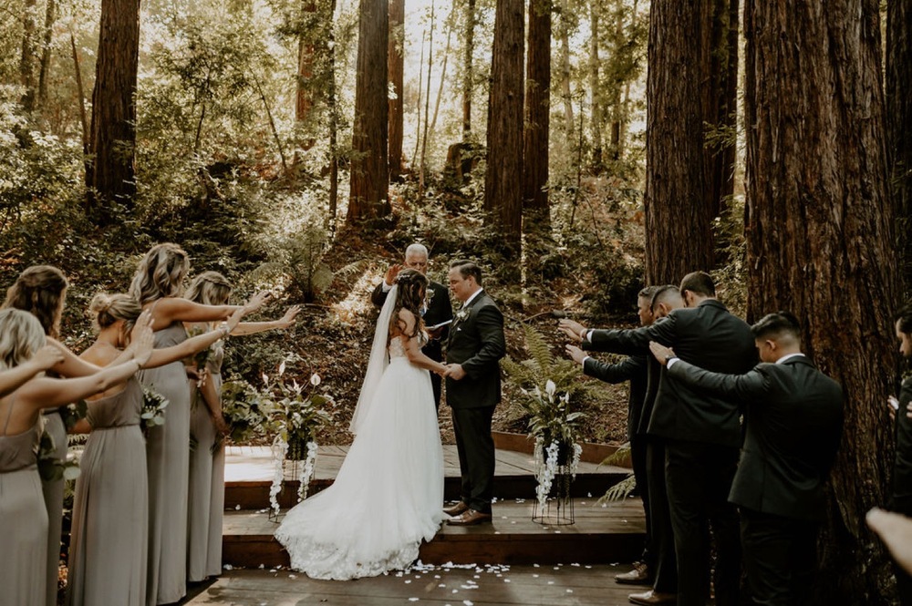 Redwood Forest Wedding at Sparrow Valley Retreat | alyssamarieephoto.com