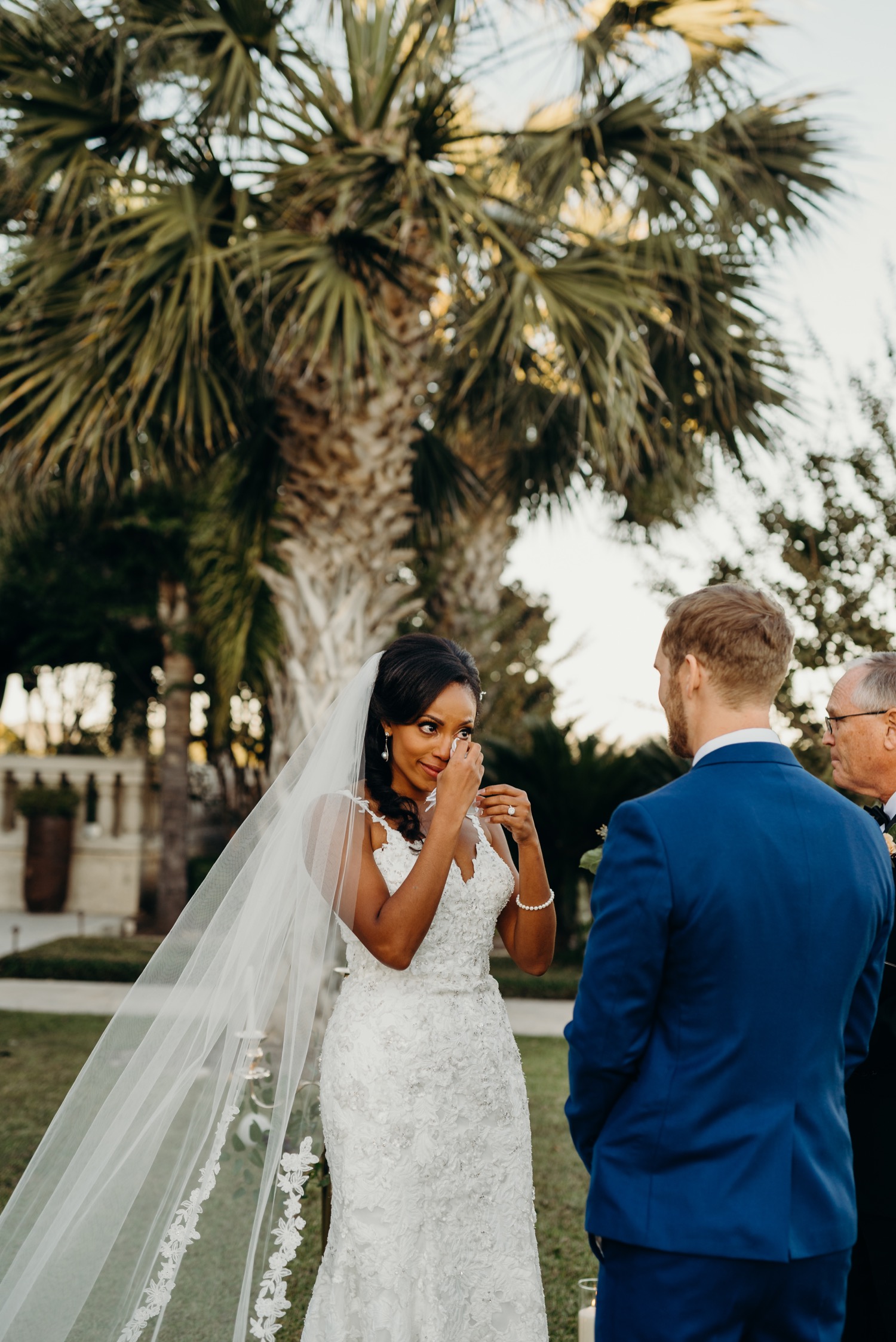 Small Intimate Wedding in Austin, Texas | Gabrielle & Kyle - Elisa ...