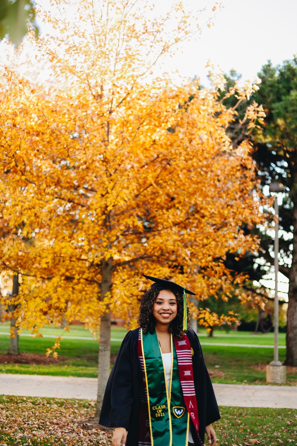 Leslie, A Wayne State University Grad Tale | chettaratphotography.com