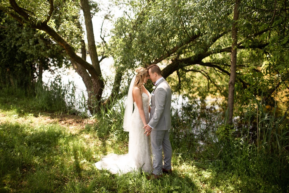 Kendel + Adam | Olde 41 Wedding in Green Bay, Wisconsin - Emily Megan ...