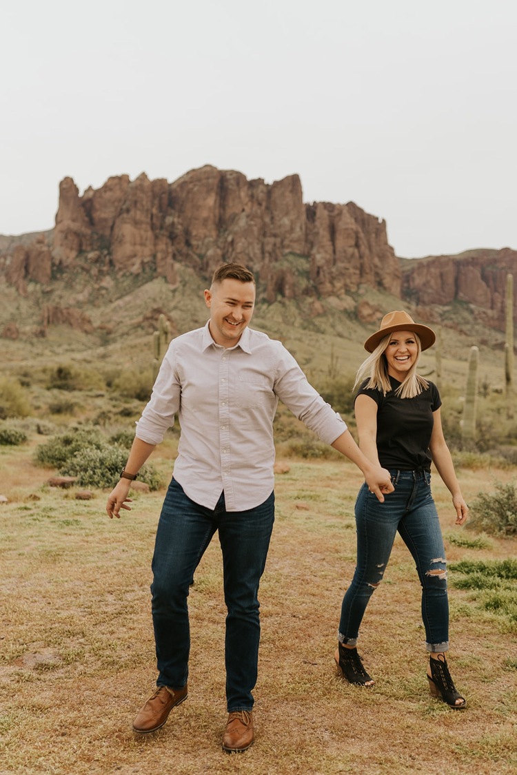 Moody Spring Engagement at Supersition Mountains | Leslie + Jordan ...
