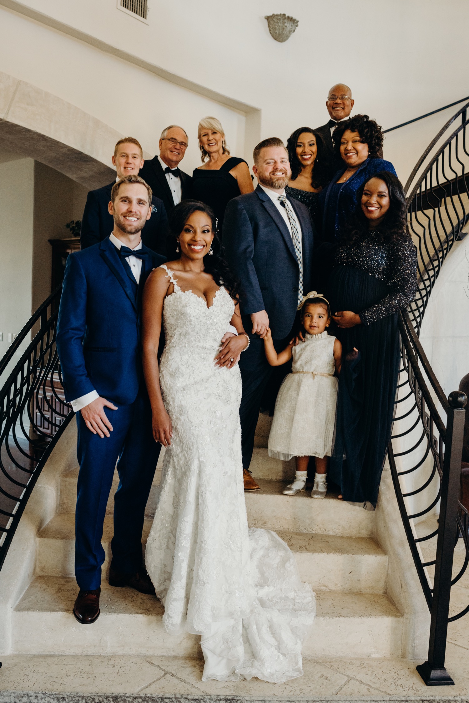 Small Intimate Wedding in Austin, Texas | Gabrielle & Kyle - Elisa ...
