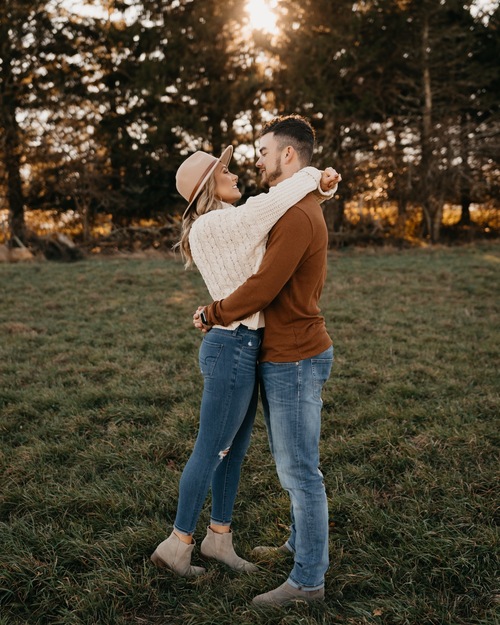 Bailey & Matthew - Engagement at Rough Ridge Lookout - William Avery ...