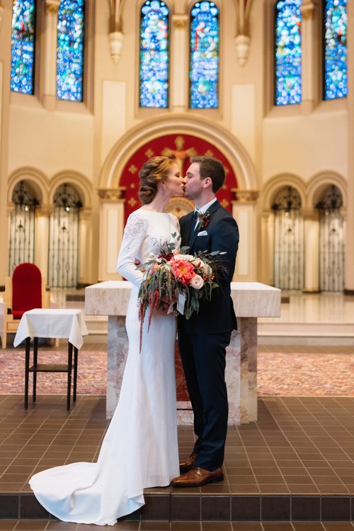 Intimate Weddings - What Are The Benefits? | Riley Glenn Photography