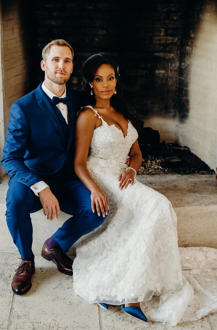 Small Intimate Wedding in Austin, Texas | Gabrielle & Kyle - Elisa ...