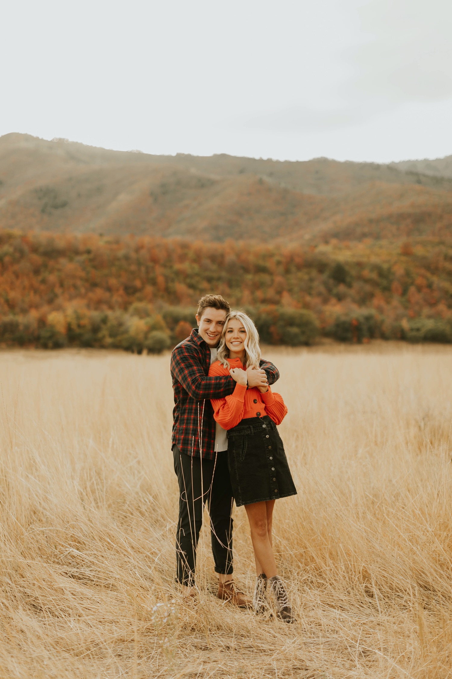 Provo Canyon Couples Shoot | Raegan + Tyler | ashleymeaganphotography.com