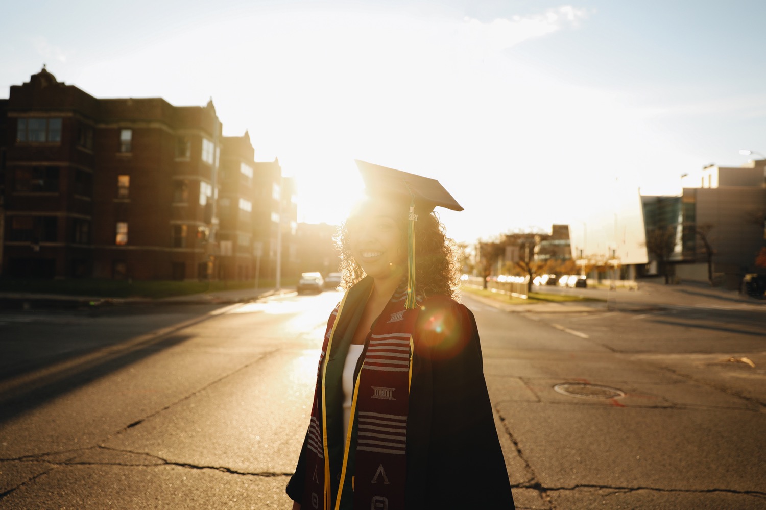 Leslie, A Wayne State University Grad Tale | chettaratphotography.com