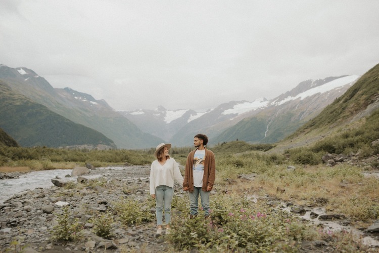 Wild Alaska Glacier Couple Session - brookenalani.com
