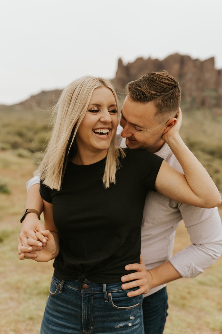 Moody Spring Engagement at Supersition Mountains | Leslie + Jordan ...