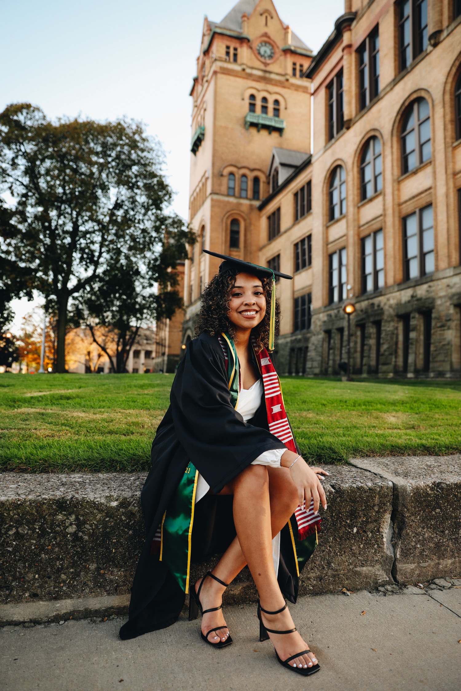 Leslie, A Wayne State University Grad Tale | chettaratphotography.com